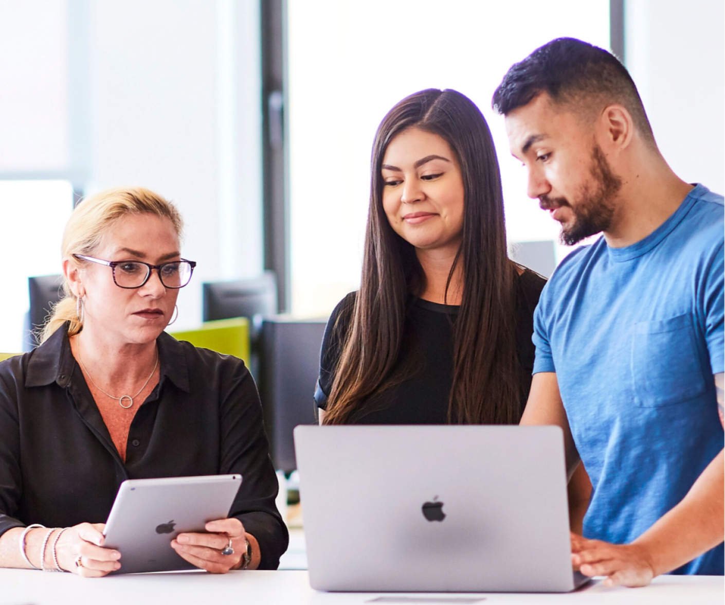 Conversational English For Professionals - Come On Out English